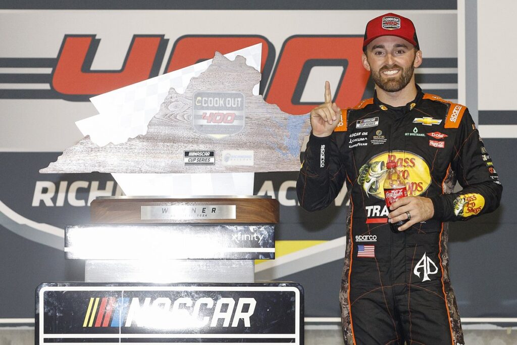 NASCAR Cup Series: Austin Dillon vence em final polêmico em Richmond ...
